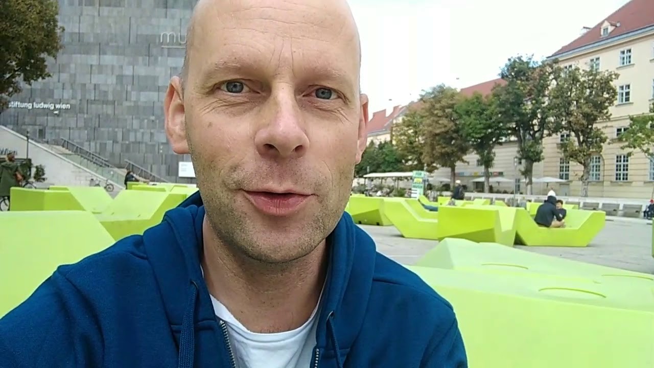 Sind die Deutschen kalt? Are Germans cold? (B1) - YouTube