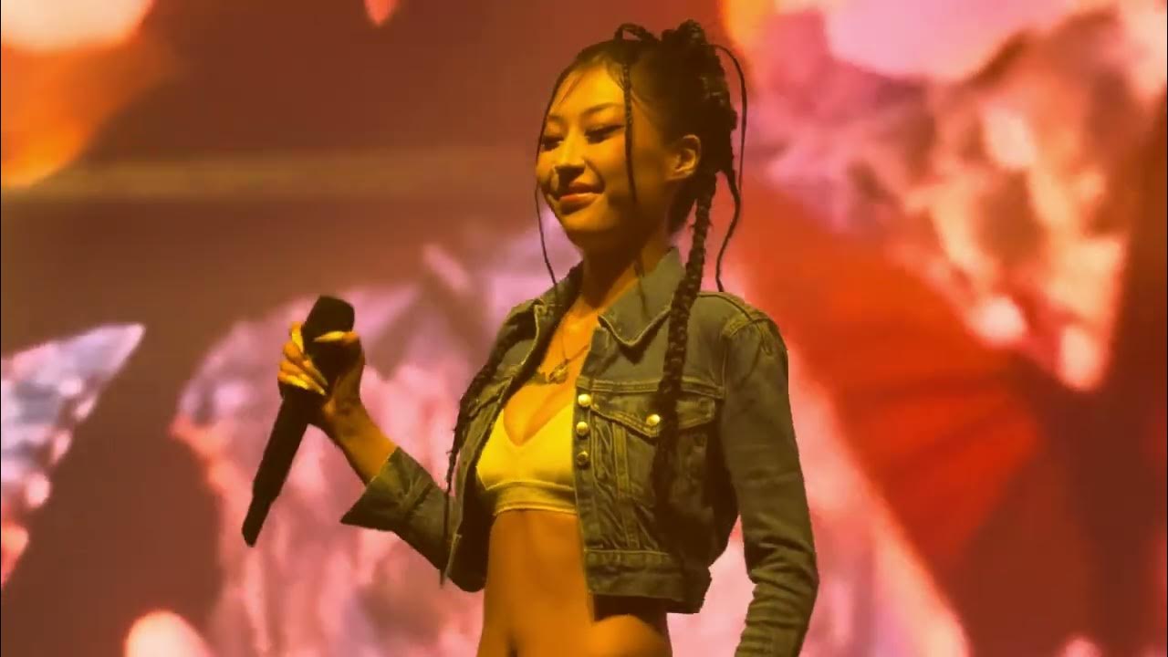 20241012 카모(CAMO) Concert - Butterflies (feat. pH-1) @Yes24 Live Hall - YouTube