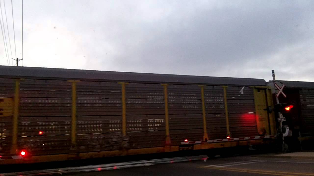 CP 247 w/ CEFX 1047 & CP 9615 lead this long EB coil/mixed freight ...
