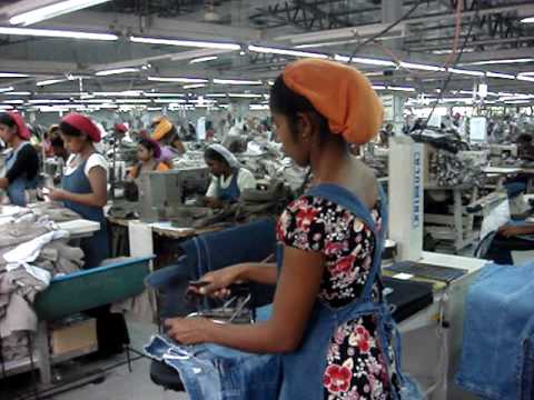 Fashion Factory Visit, Sri Lanka - YouTube