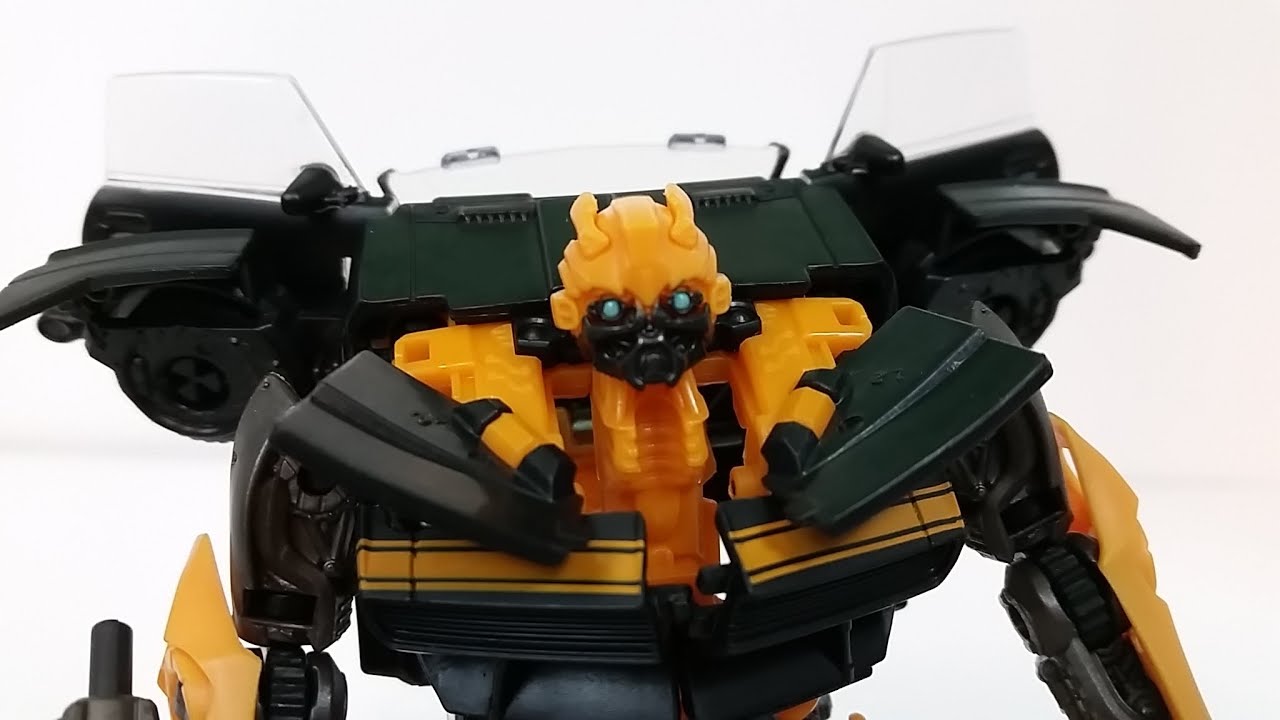 Transformers Age of Extinction Deluxe High Octane Bumblebee Review ...
