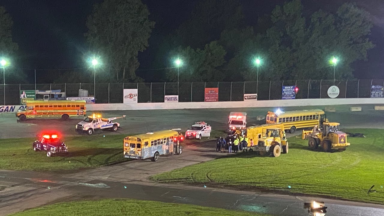 School Bus Figure 8 Race Corrigan Oil Speedway 9-8-23 - YouTube