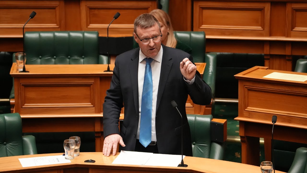 Mark Patterson: NZ First have been champions of nation building - jobs ...