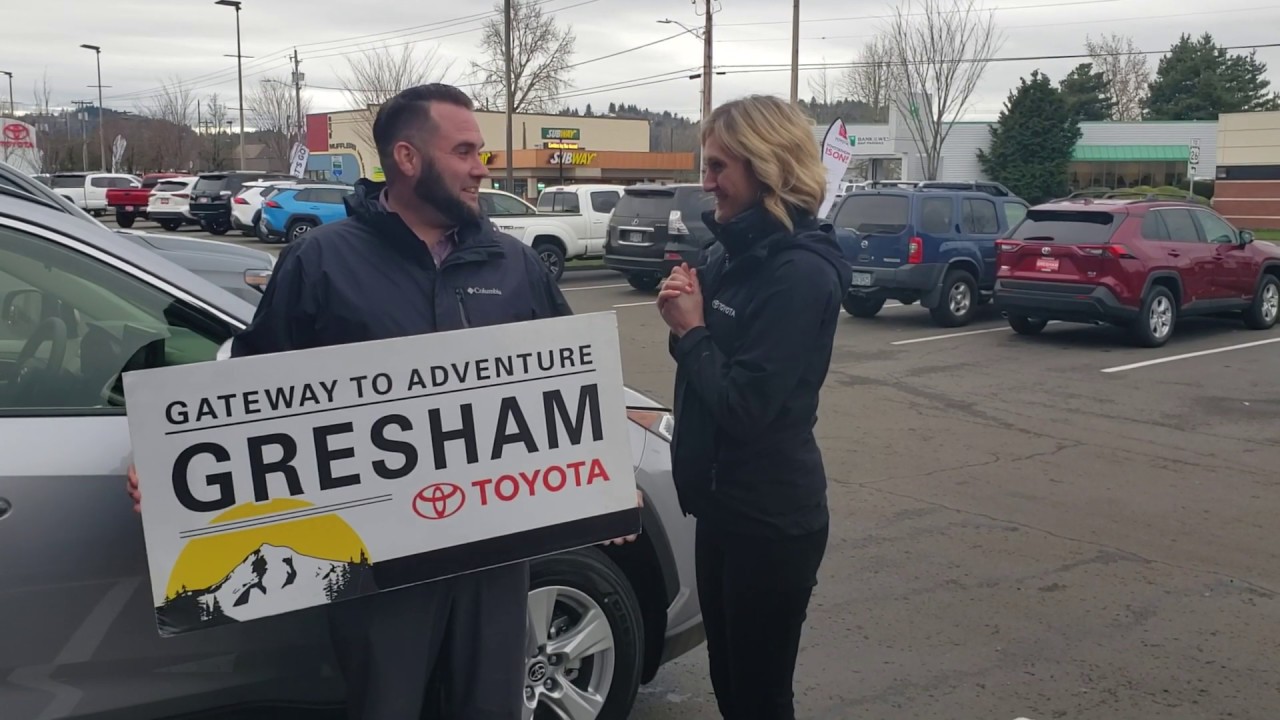 Dustin loves Gresham Toyota and Desi - YouTube