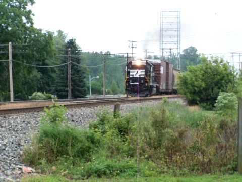 NS Operation Lifesaver GP38-3 #5826 - YouTube