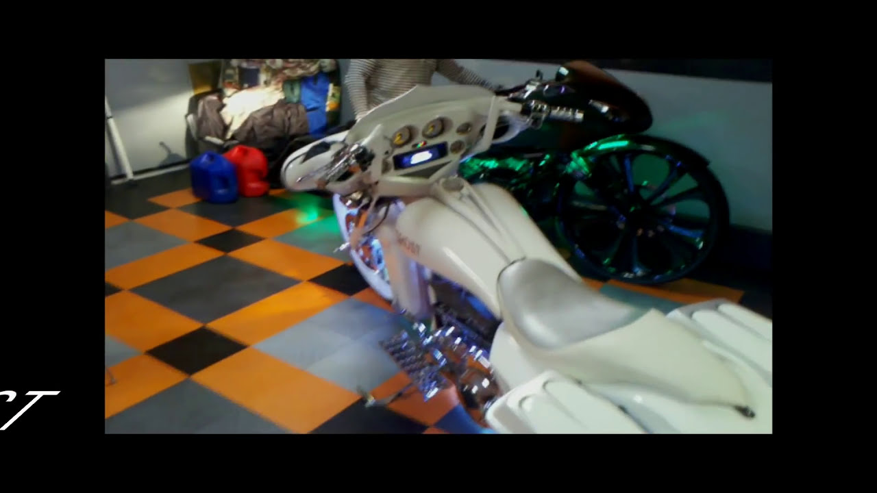 Delano "Chilli D" Garland, Epic Custom HD Motorcycle _Bike of the Year ...