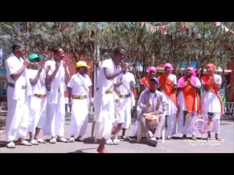 Dhaanto | Afrikaan Cali | Ft  Biniyam Eshetu | Cafar & Somali