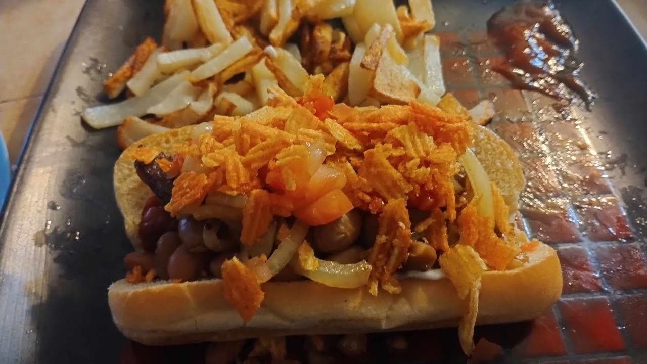 Así degustamos un rico almuerzo con Hog Dog preparado por mi esposa ...