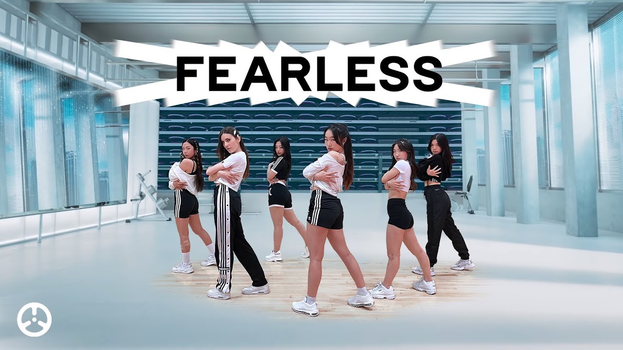 [Workout Ver.] LE SSERAFIM - FEARLESS | Dance Cover by 2KSQUAD - YouTube
