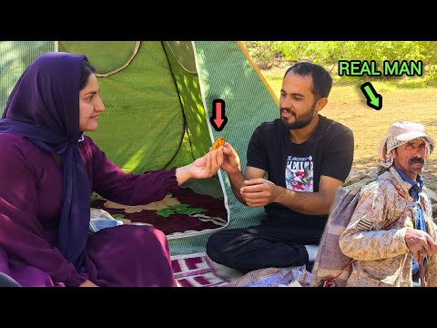 A kind man's help for love among homeless youth 😱😱