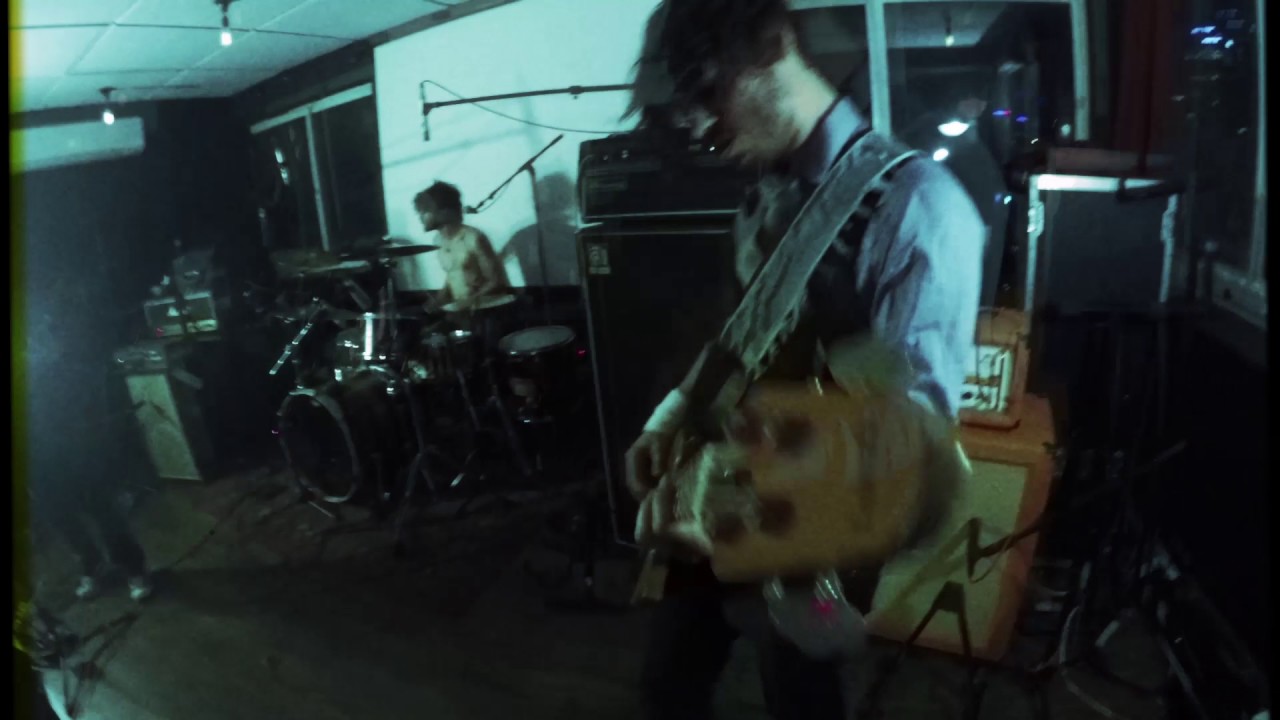 SatuRateD - War (Keoss Studios - live 3.3.2017) - YouTube