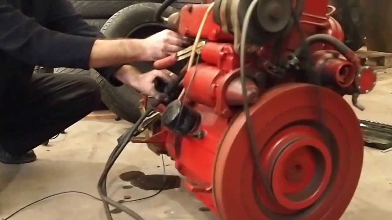 motor bukh dv 20 - YouTube