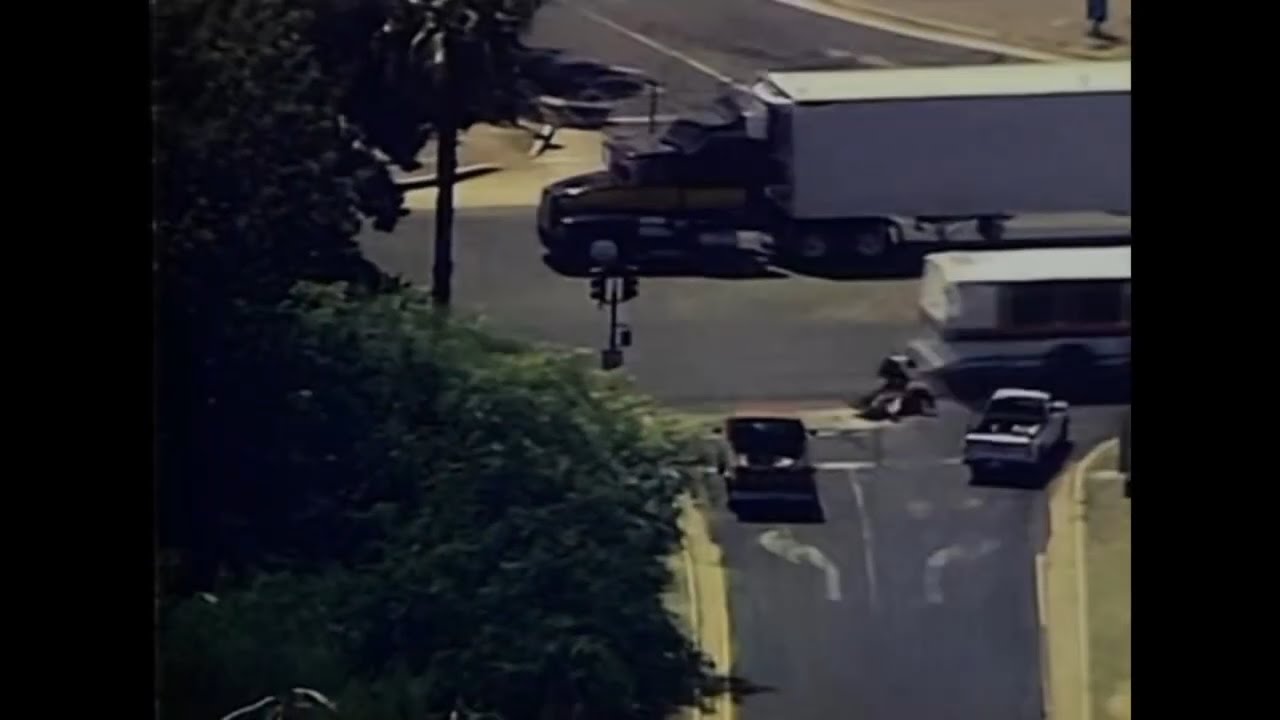 Police Chase In Los Angeles, California, June 17, 1996 - YouTube