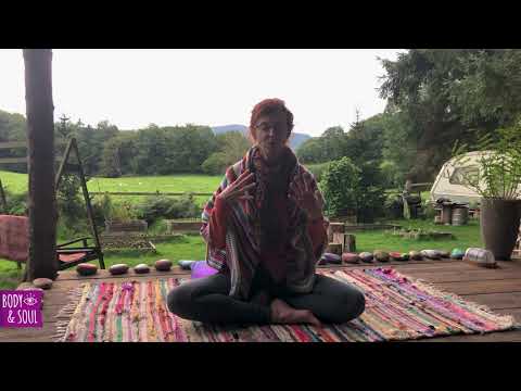 Body & Soul | Relaxation | 17-Minutes | Humming Relaxation - YouTube