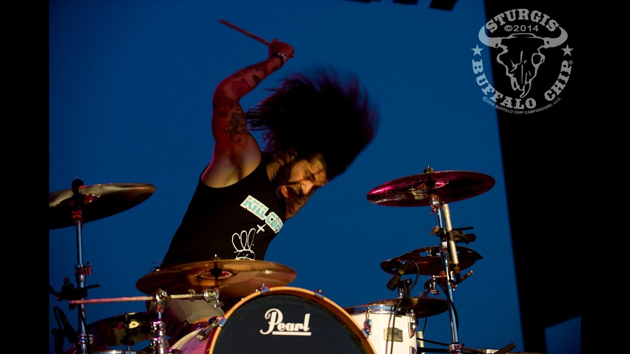 Chachi Riot of Pop Evil - Studio 14 at the Sturgis Buffalo Chip® - YouTube