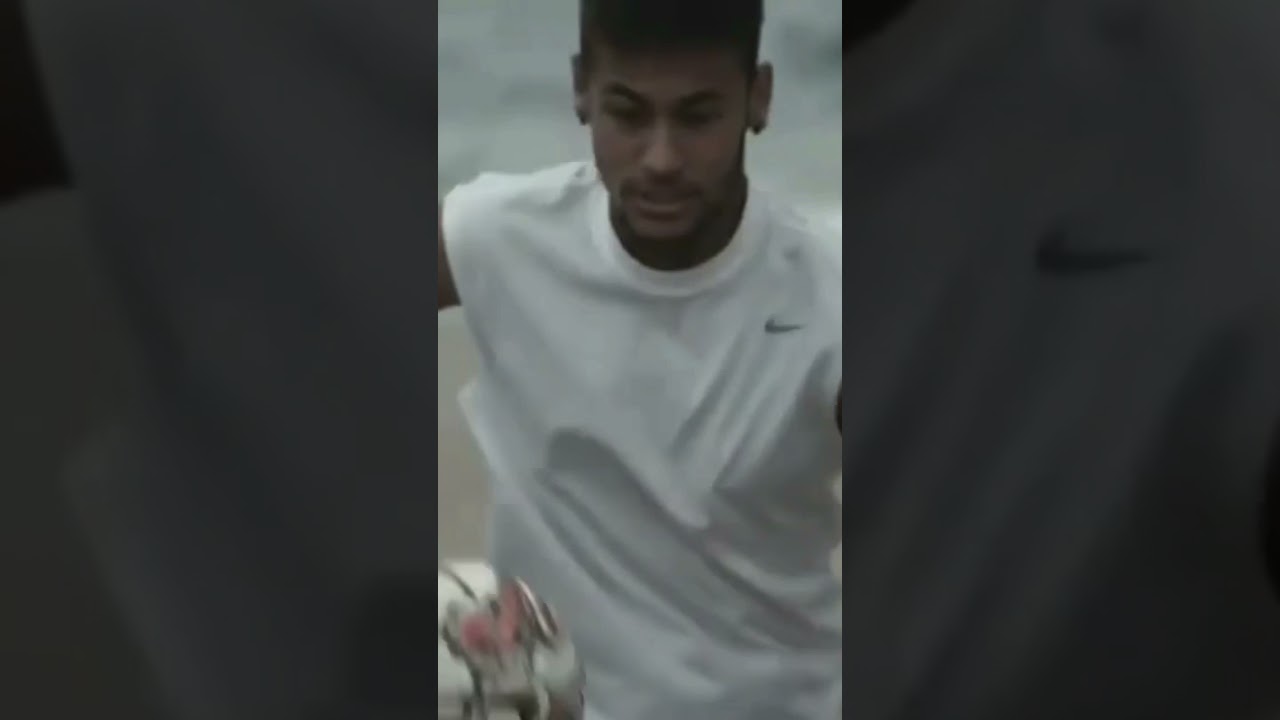 Neymar Taking On Opponents At The Beach👀 - YouTube