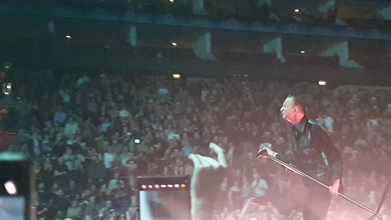 Depeche Mode - Everything Counts, The O2 Arena, London, 27th January ...