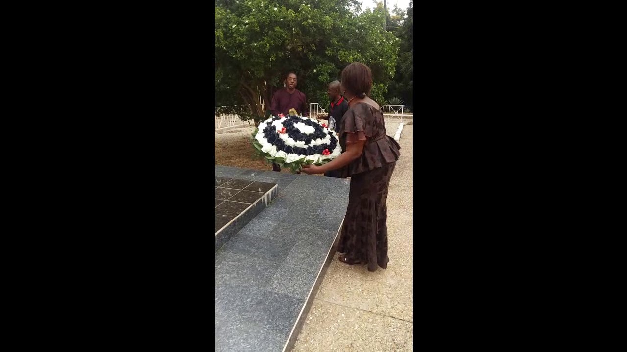 Dr. K.A.Busia - Ceremony at Wenchi Tombside - 40th Anniversary - YouTube