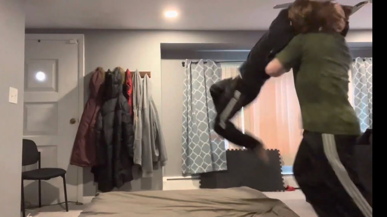 Dragon sleeper hold challenge #5 - YouTube