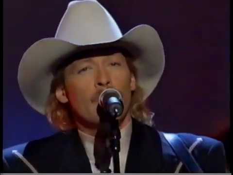 Alan Jackson - Everything I Love (Live at 1997 AMAs) - YouTube