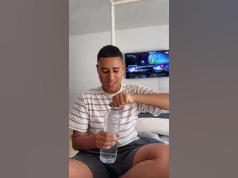 Hice un reto de tomar 1 Litro de agua en 1 minuto y 30 segundos - YouTube