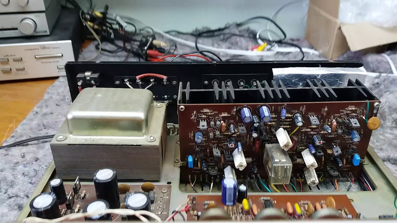 Amplificador CCE SA-6060 - YouTube