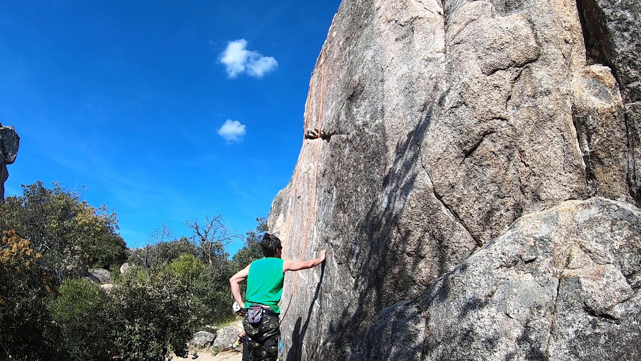 Escalada deportiva 🧗🏼‍♂️ en Torrelodones - YouTube