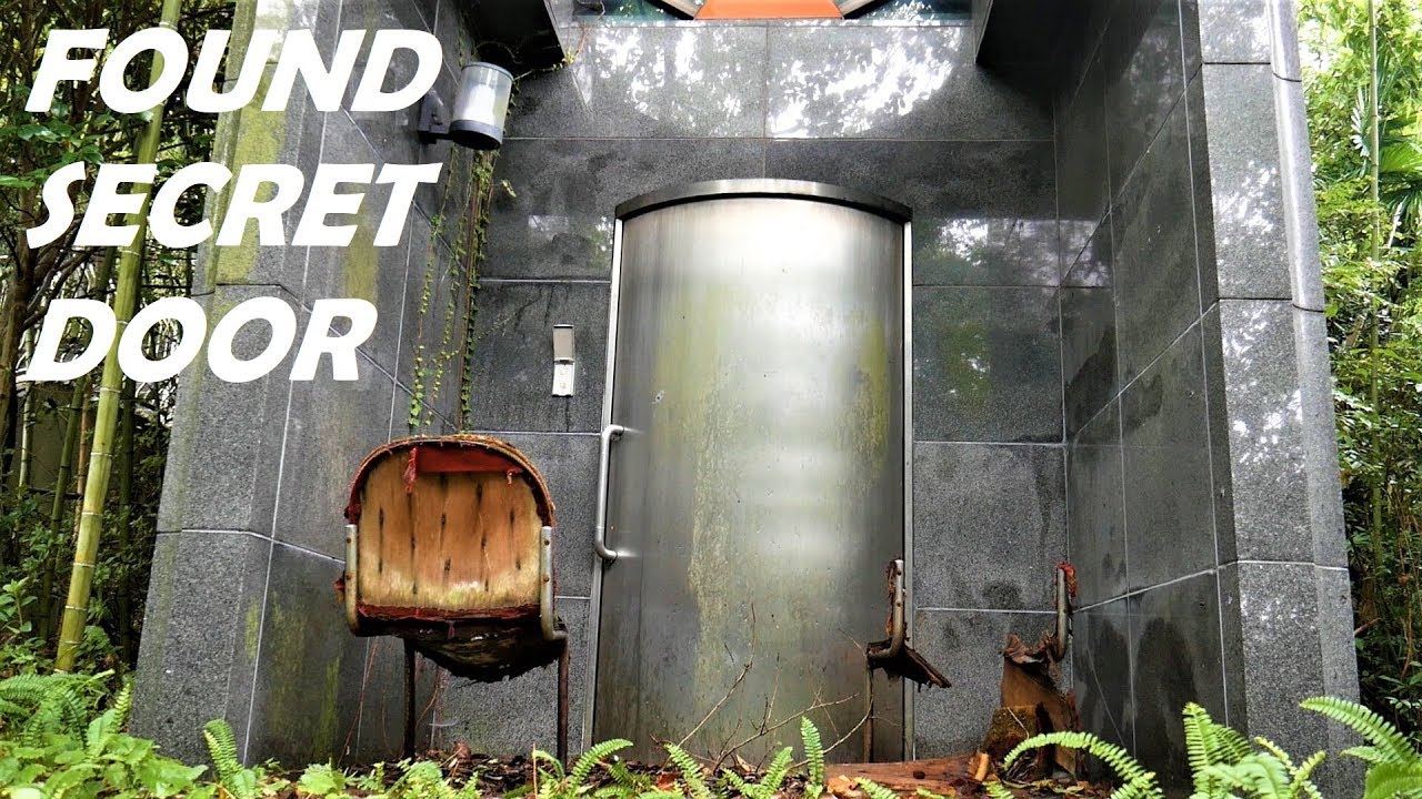 Found Secret Door in the Forest at Abandoned Temple (Where does it Go ...