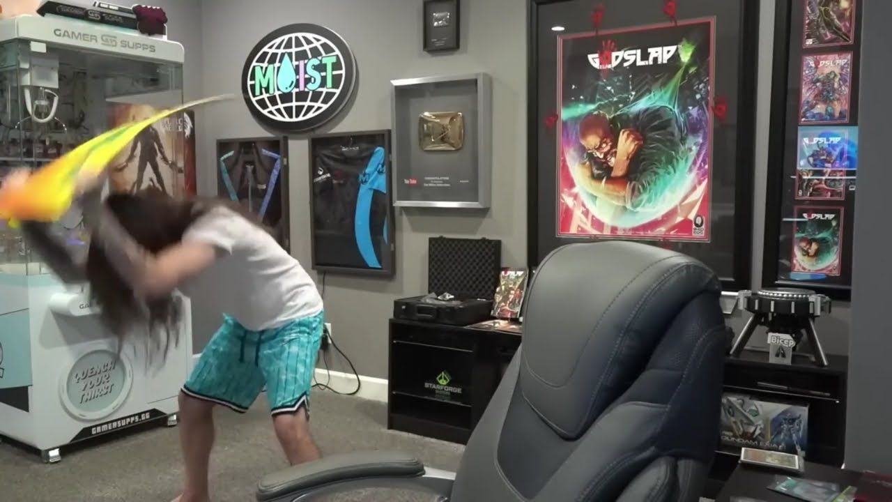 crazy homeless man has a meltdown - YouTube