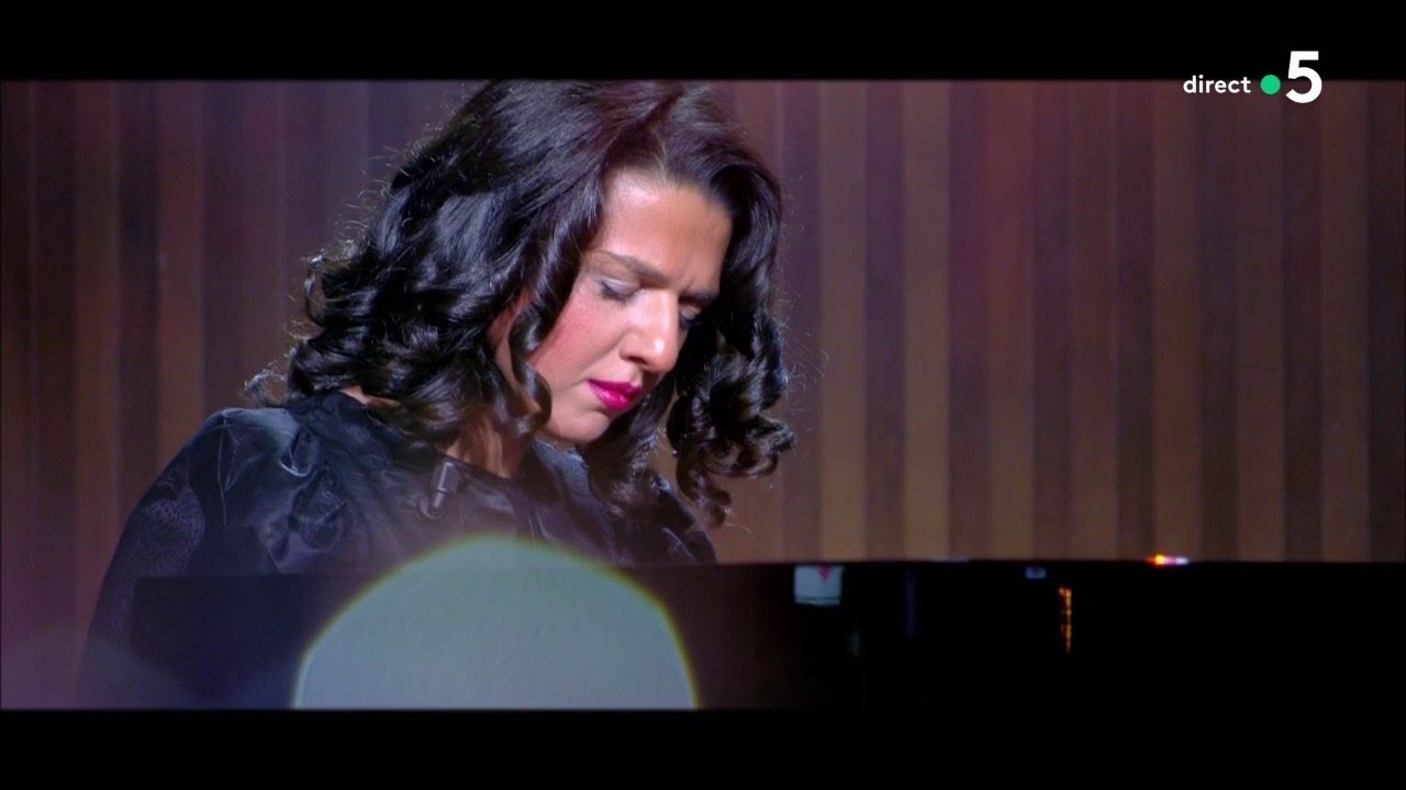 Le live : Khatia Buniatishvili « Prélude No 4 en mi mineur - Chopin » - C à Vous - 16/10/2020 ...