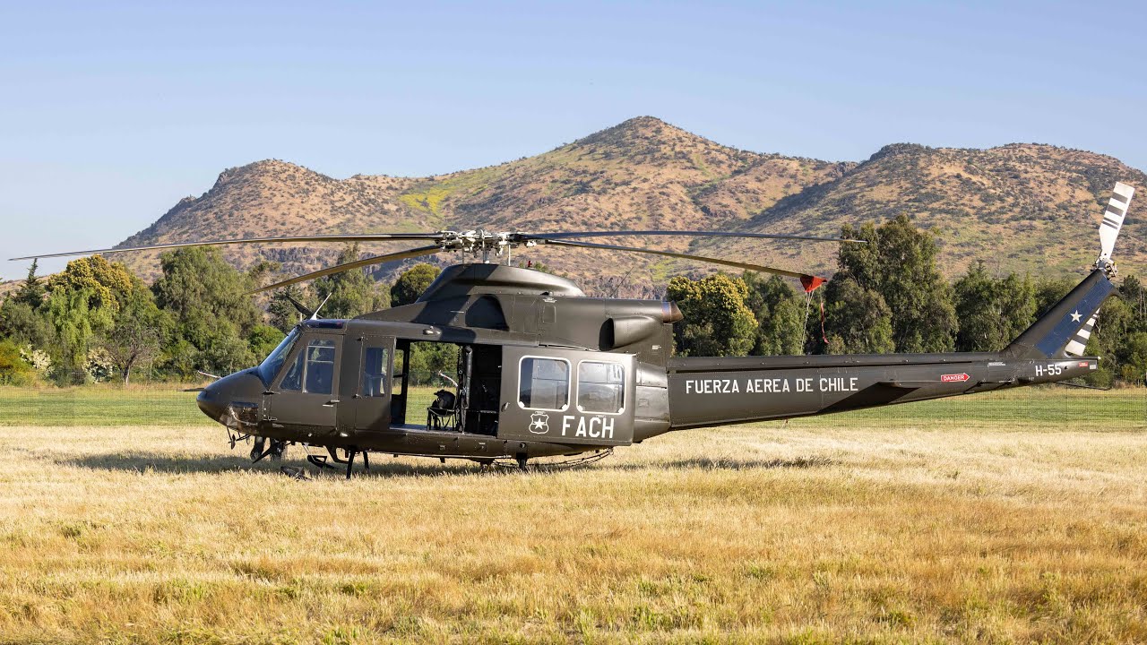 Bell 412EP " FACH Landing Take Off & Low Pass Open Day Chicureo 2024 ...