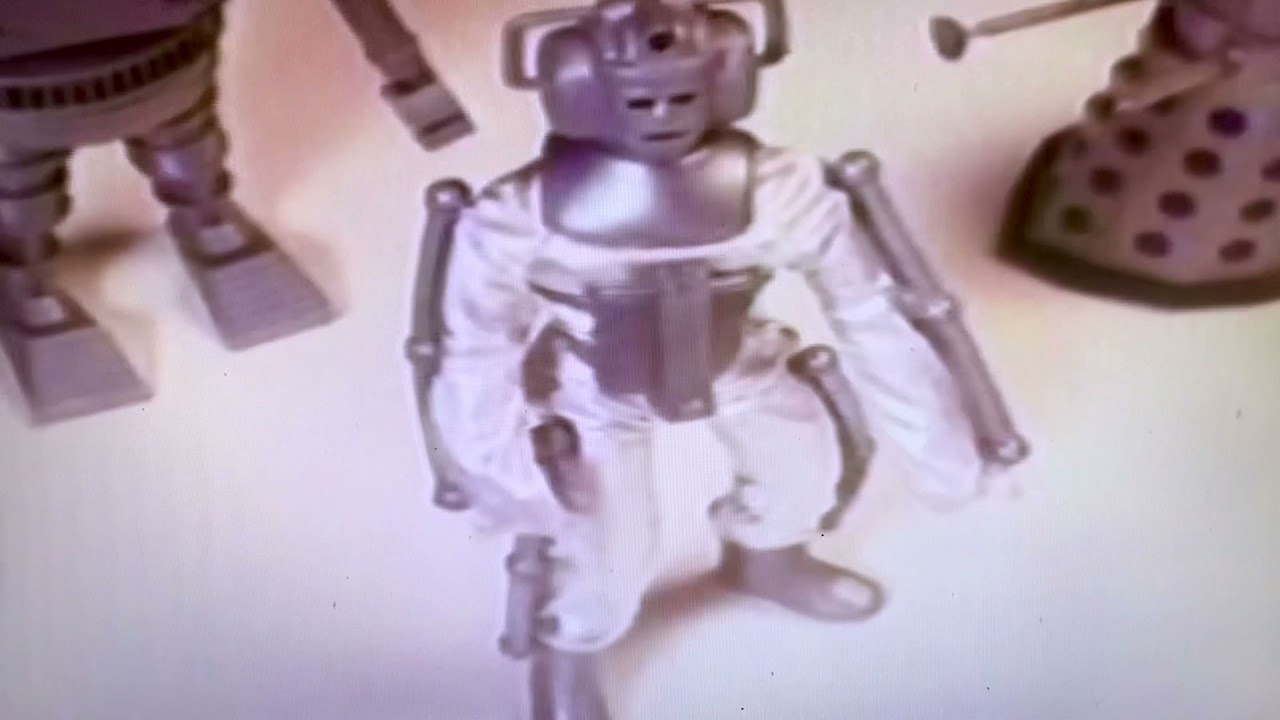 An advert advertising Doctor Who merchandise - YouTube