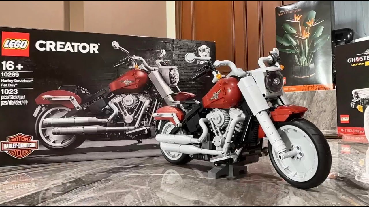 LEGO Creator Expert 10269 - Harley-Davidson Fat Boy - YouTube