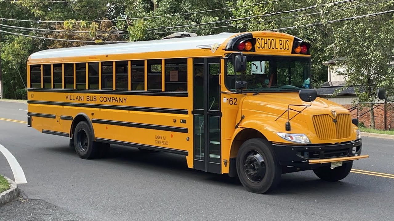 162 2020 ICCE Gasoline School Bus Driving by - YouTube