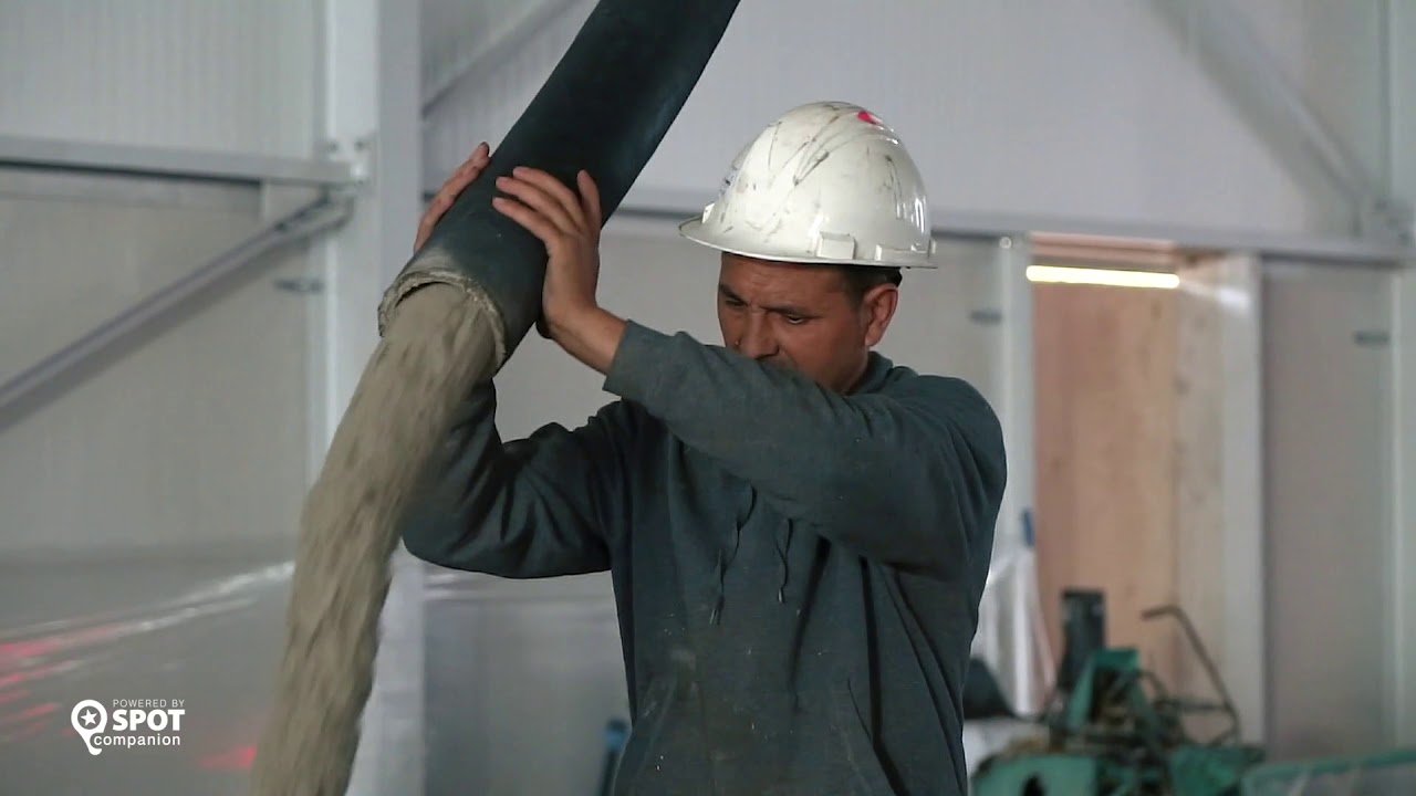 HVBM Vastgoed Nieuwbouw Moonen Packaging in Weert Storten vloer - YouTube