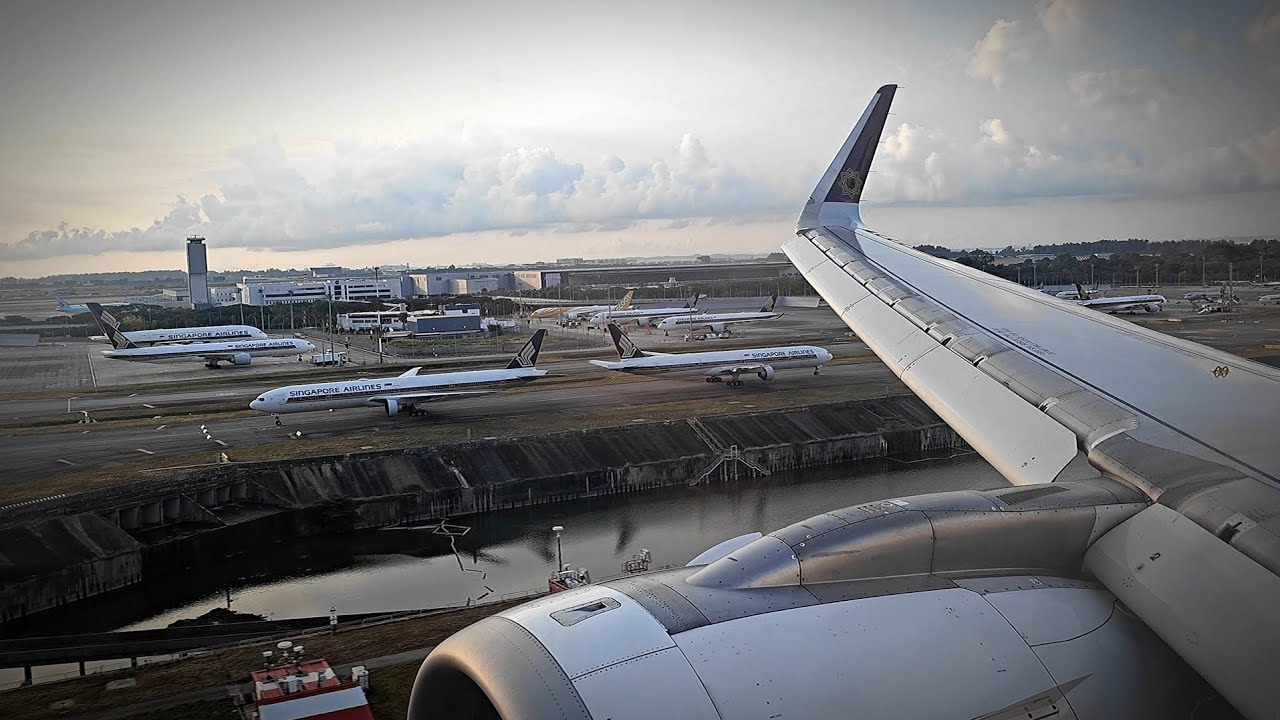 VISTARA A321NEO landing at Singapore | ENGINE VIEW - YouTube
