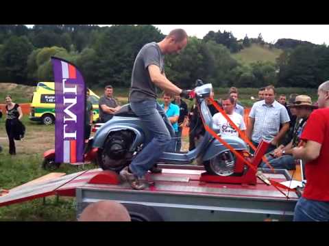 Vespa falc 148ccm - YouTube