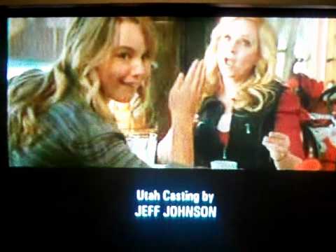 Good Luck Charlie It's Christmas:Bloopers XD - YouTube