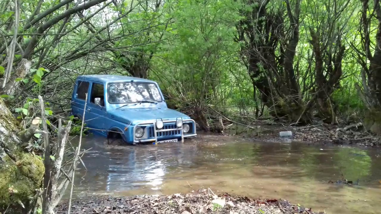 Suzuki samurai SJ410 - 1000ccm - YouTube