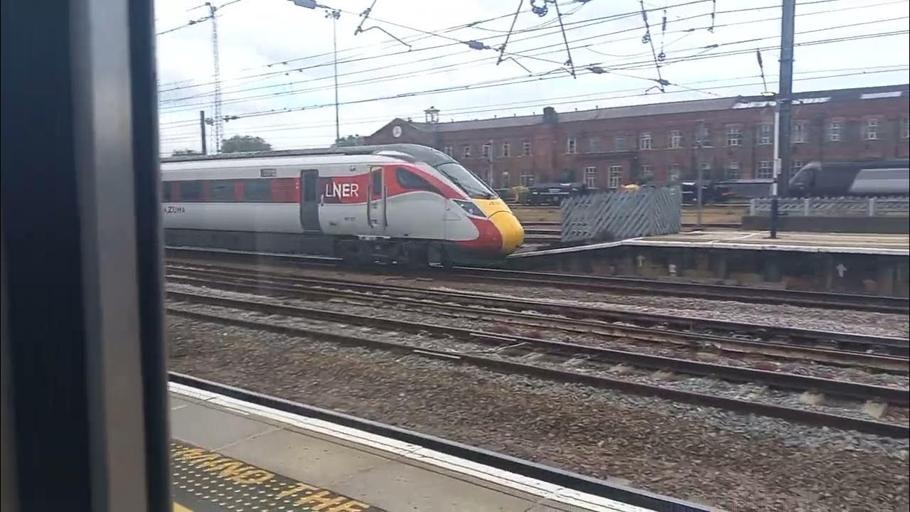 LNER Azuma Class 801 Arriving Doncaster - YouTube