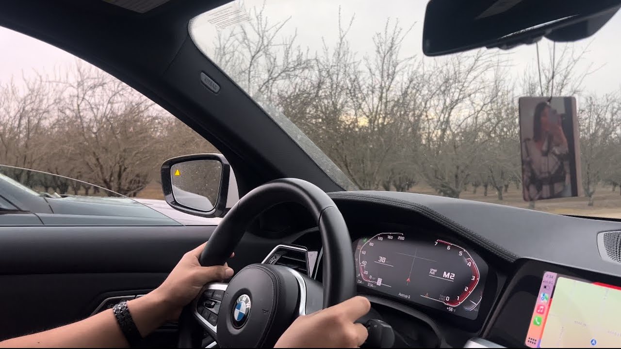 BMW E92 M3 vs 2020 BMW 330i (stock) - YouTube