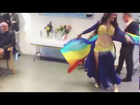 Orientalisk dans på studentfest! Oriental dance at graduation party! Malmö! Magdansös Selina Sevil!