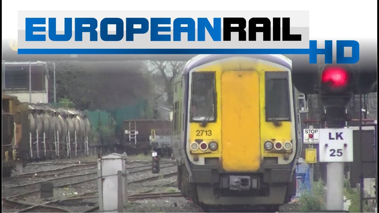 Iarnród Éireann Irish Rail Commuter 2700 DMU 2713/14 & 071 loco 071 at ...