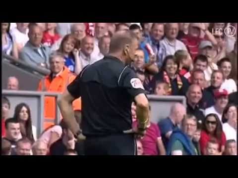 The best answer for a bad referee in a testimonial match - YouTube