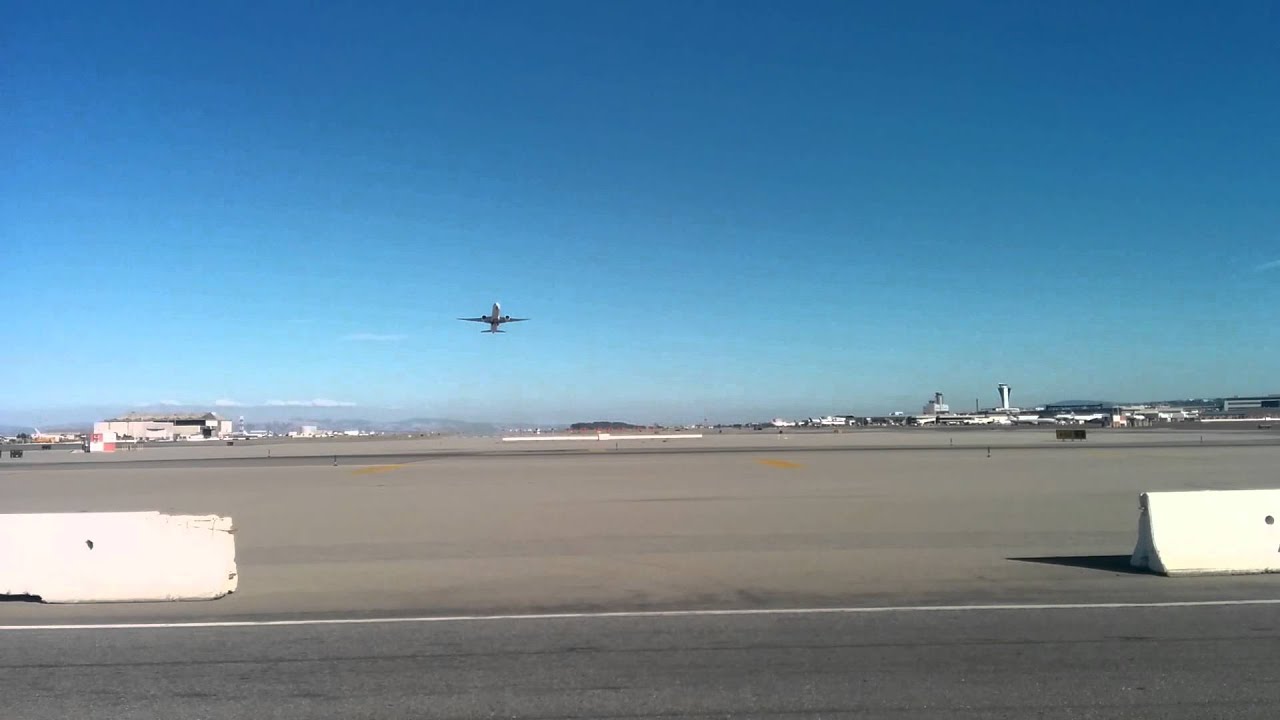 Emirates SFO-DXB (EK 226) Takeoff - YouTube