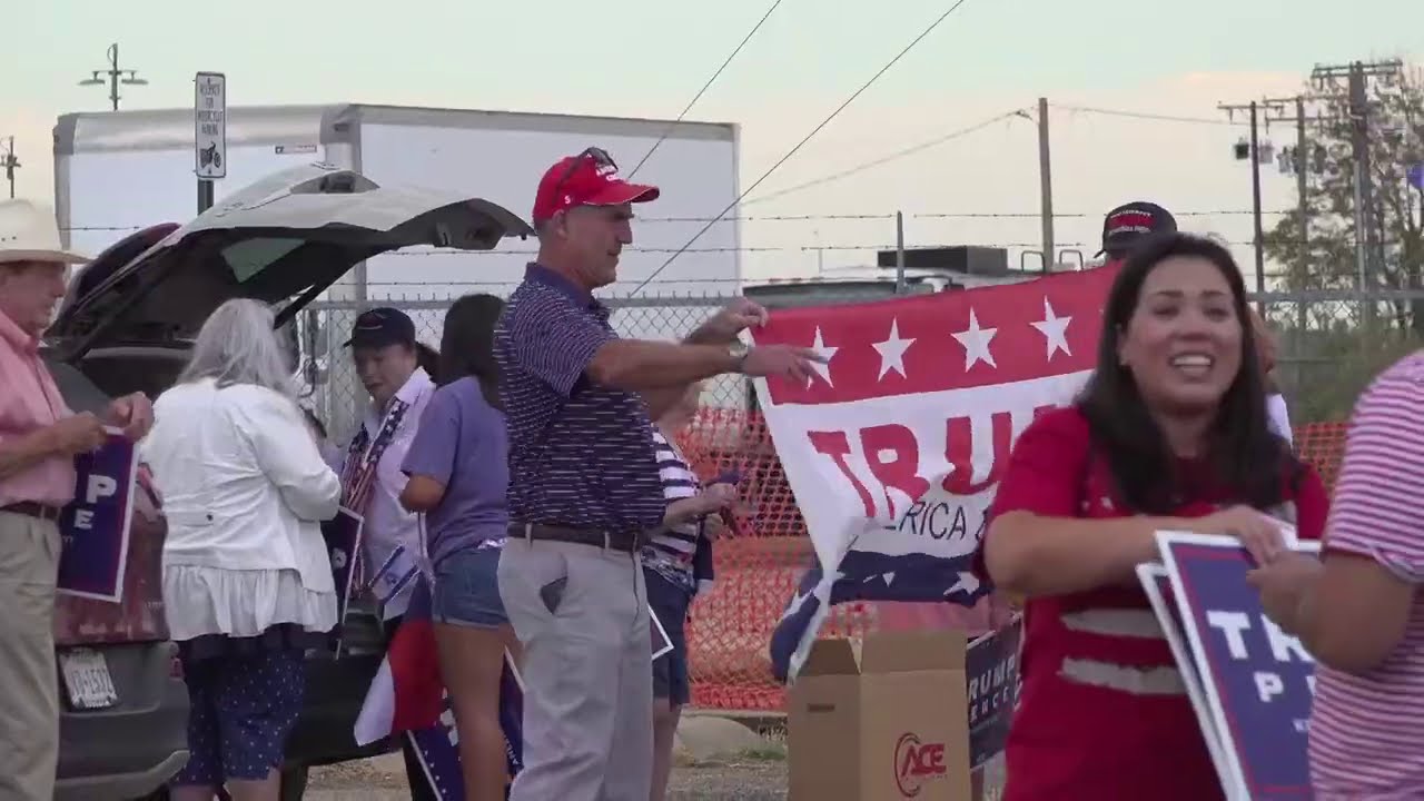Supporters welcome President Trump to West Texas - YouTube