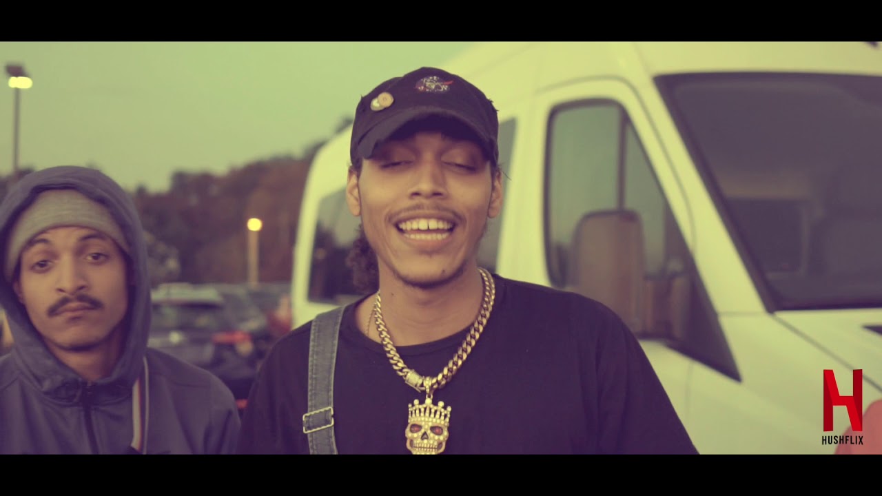 PMG Pyro - Hold Up (Flex!) Feat. JaQueen (Official Music Video) - YouTube