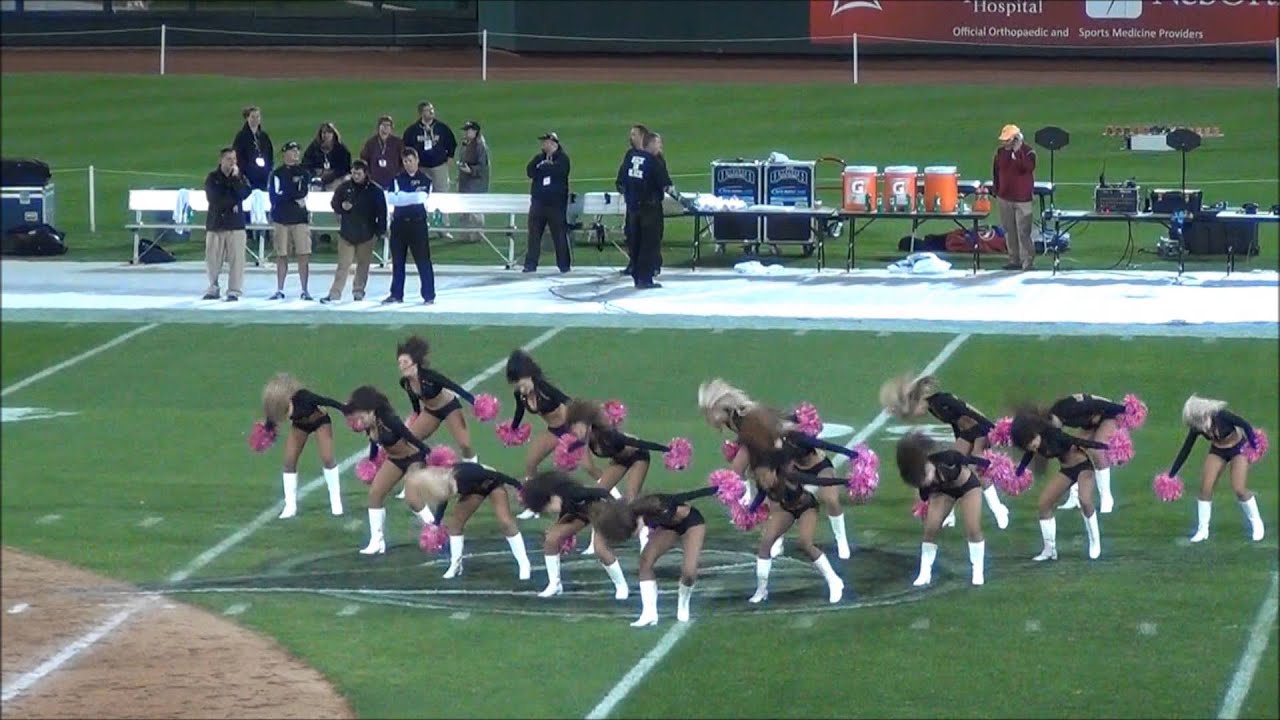 Omaha Nighthawks Cheerleaders