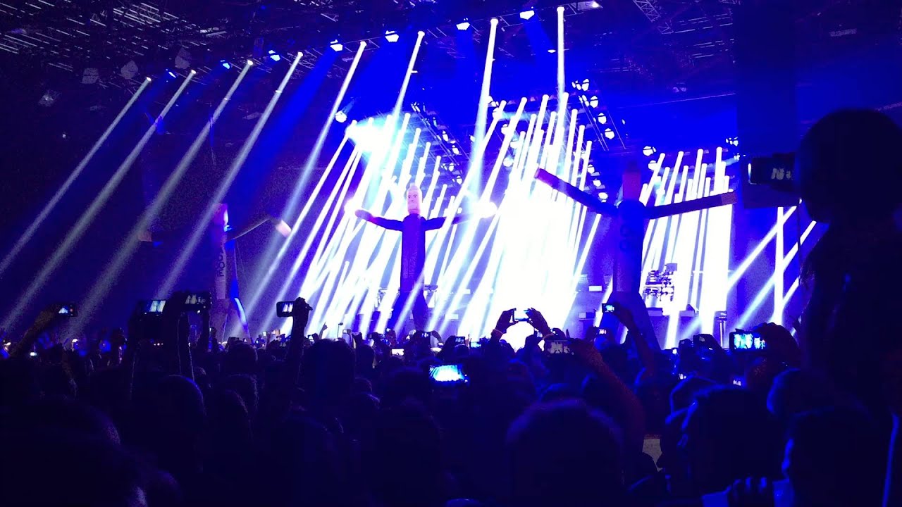 Scooter - Live in Düsseldorf - Oi - YouTube