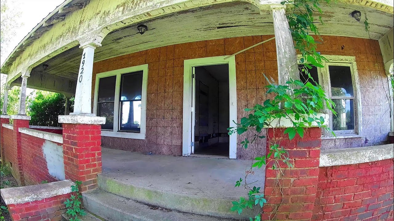 Exploring an Old Farm House -Explore NC- - YouTube